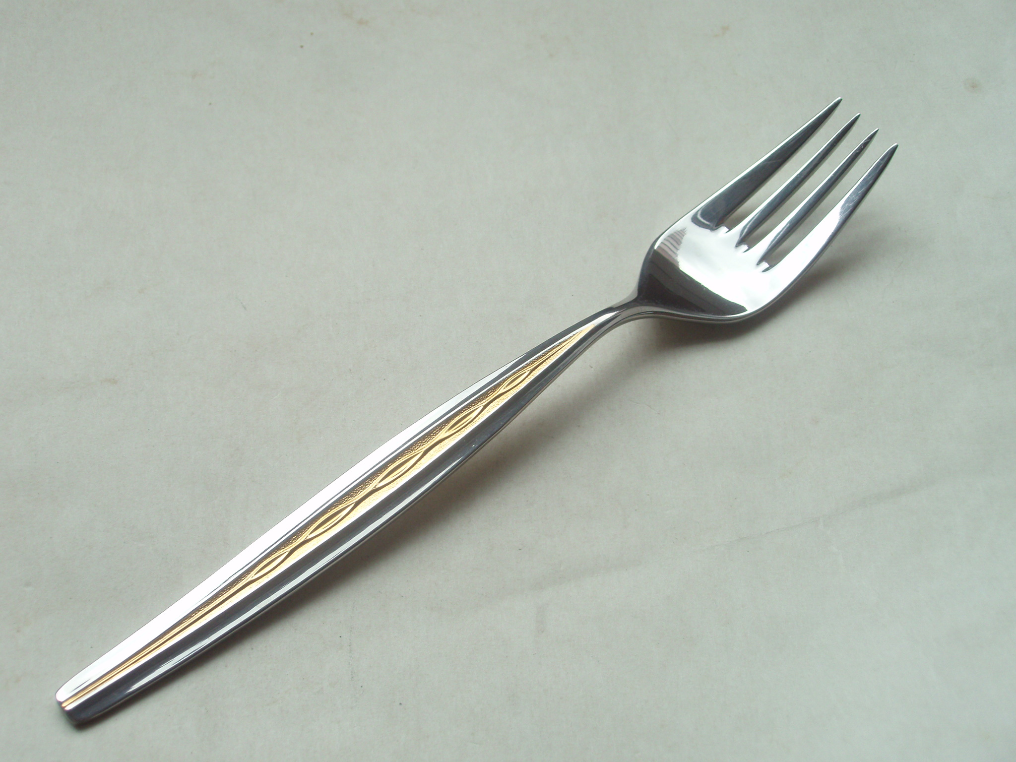 online-bestecke - WMF - Capri - Cromargan mit Golddekor - versch ...